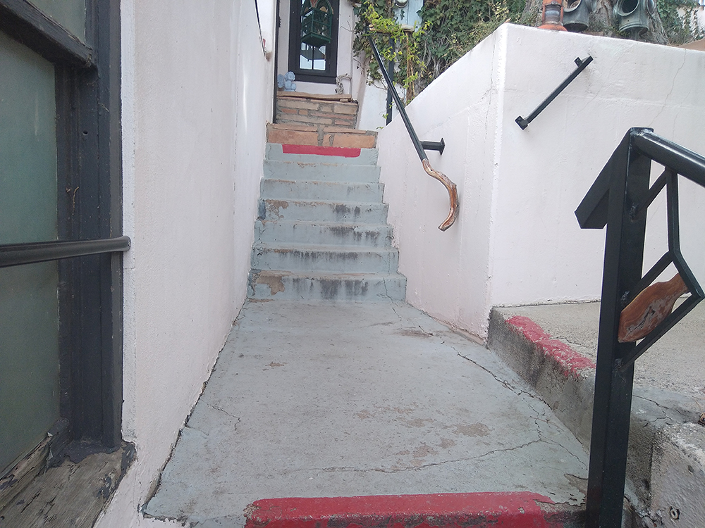 Sprucing Up in and out - The Surgeon's House